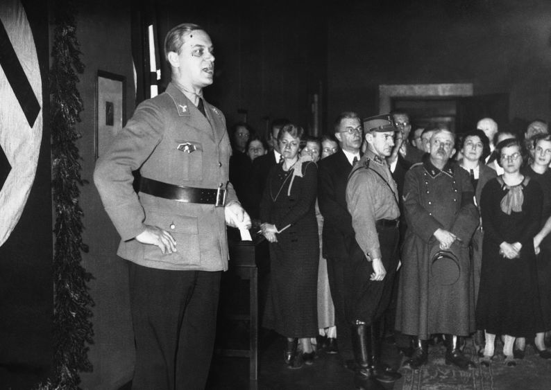 Alfred Rosenberg: “Der Führer ließ mich Russland verwalten!” | Zeugen ...